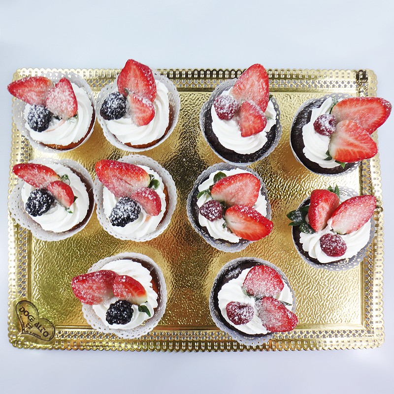 Queques com Chantily e Frutos Vermelhos (Un)