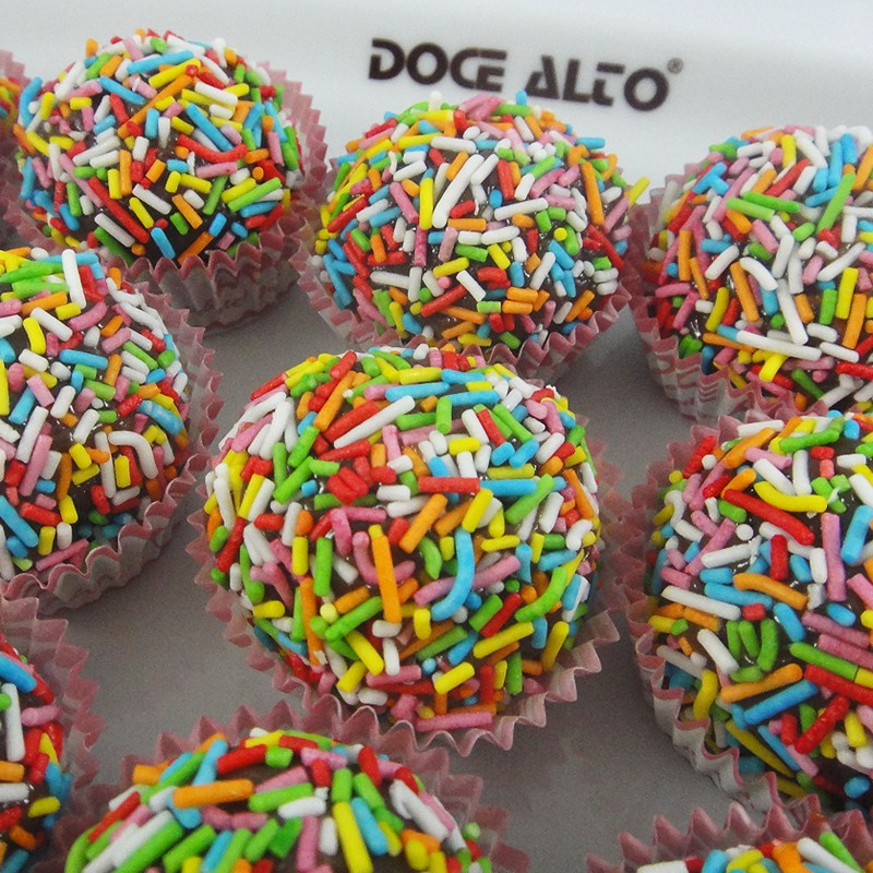Brigadeiros Coloridos (1/4 Kg)